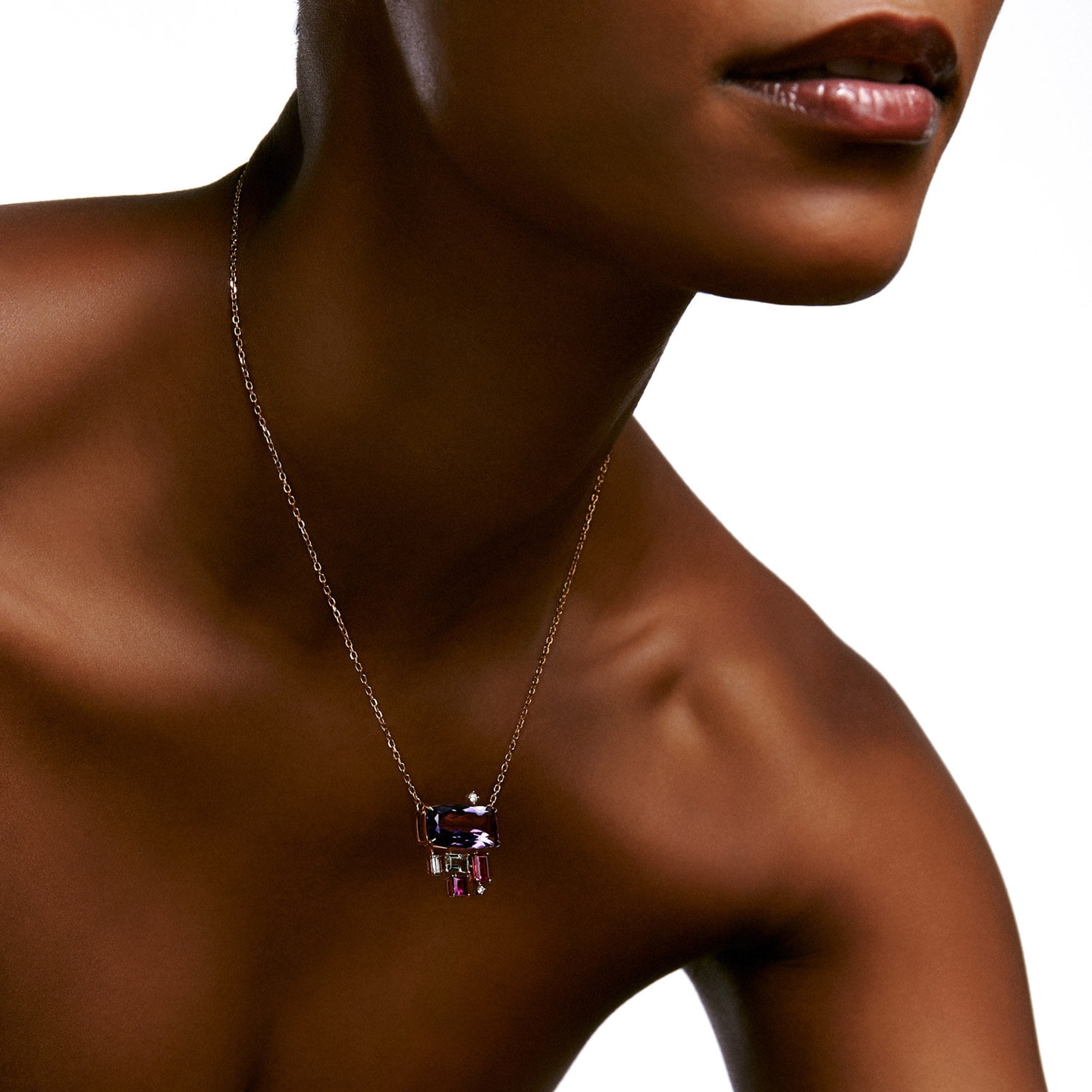 Colar pendente em ouro rosa com mix de pedras | Frattina